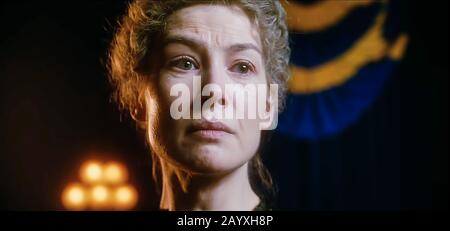 RADIOACTIVE, Rosamund Pike as Marie Curie, 2019. © Amazon / Courtesy ...