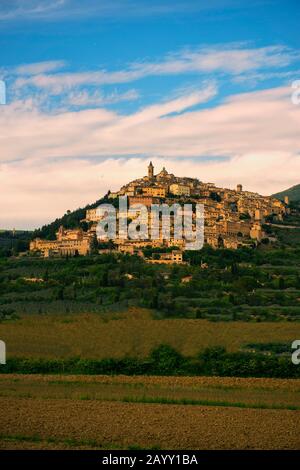 Trevi, an ancient town on the flank of Monte Serano, Valle Umbra, St ...