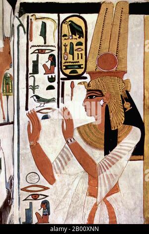Rameses II with queen Nefertari Stock Photo - Alamy