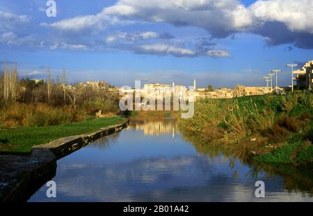 Hama (Hamath) Water-wheel and aqueduct for irrigation 1900, Syria ...