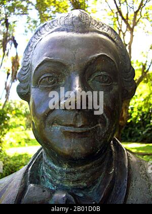 Sculpture of Pierre Poivre, Sir Seewoosagur Ramgoolam Botanic Garden ...