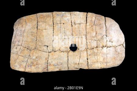 Ancient Chinese characters carved on stone - Shou Stock Photo - Alamy