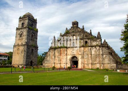 Philippines: Bell tower, San Agustin (St. Augustine) Catholic Church ...