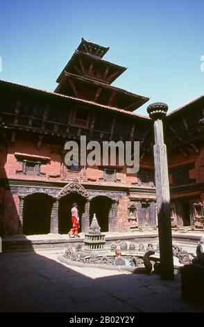 The Tusha Hiti is a well lined with stone carvings portraying numerous ...