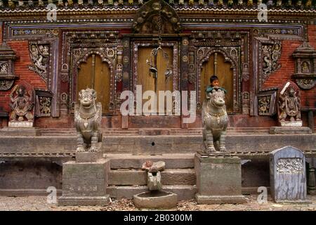 Licchavi statue of CHANGU NARAYAN at the CHANGU NARAYAN TEMPLE ...