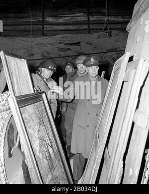 WW2 NAZI LOOT LOOTING ART SCULPTURE Rescuing Michelangelo’s Madonna and ...