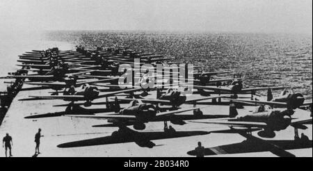 Zuikaku, one of 2 Shōkaku-class aircraft carriers built for the ...