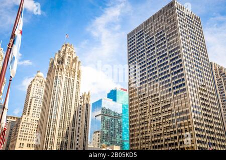 Chigaco buildings view in a sunny day Stock Photo - Alamy