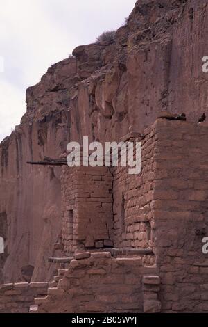 Puye Cliff Dwellings New Mexico USA Stock Photo - Alamy