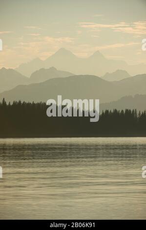 Scenic view of Mount Fairweather, Glacier Bay National Park & Preserve ...