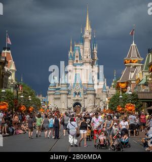 Main Street USA in Magic Kingdom Theme Park, Walt Disney World, Orlando, Florida Stock Photo - Alamy