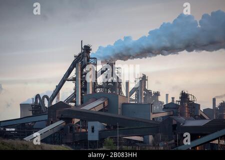 Blast furnaces at Scunthorpe Steel Works, North Lincolnshire, 2016 ...