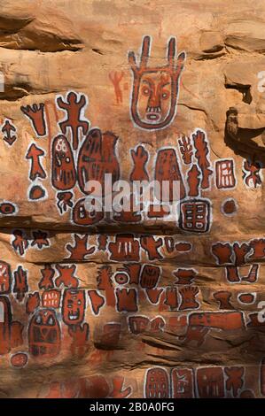 Mali, Dogon Country, Bandiagara Cliff listed as World Heritage by ...