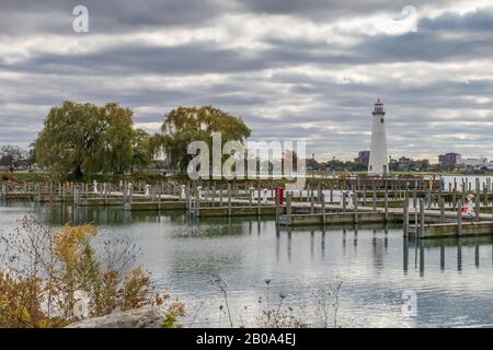 Milliken State Park Lighthouse, Detroit Michigan, USA Stock Photo - Alamy