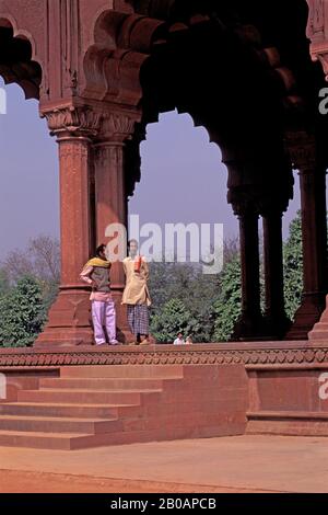 Asia, India, New Delhi, man at Hindu temple. (Editorial Use Only Stock ...