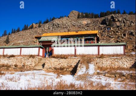 MONGOLIA, NEAR ULAANBAATAR AND ZUUNMOD, MANZUSHIR MONASTERY, STONE ...