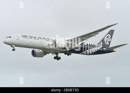 Singapore - Feb 11, 2020. ZK-NZK Air New Zealand Boeing 787-9 ...