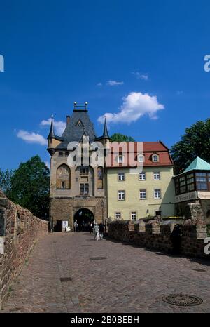 Street scene and Albrechtsburg Meissen Castle Saxony Germany June 2008 ...
