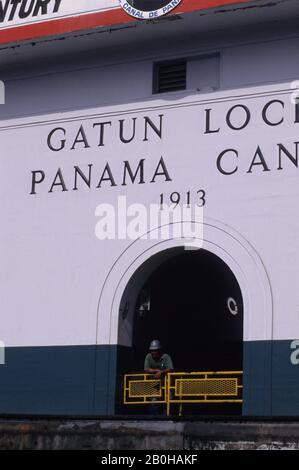 Panama Canal Gatun Locks Control House Stock Photo - Alamy