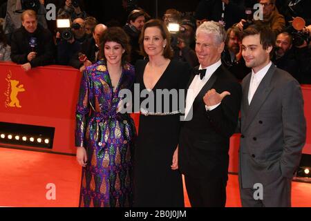 MY SALINGER YEAR, 2nd from left: Margaret Qualley; back from left: Leni ...