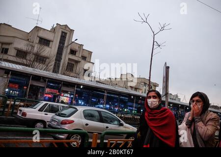 Street in Qom city, capital of Qom Province in Iran Stock Photo - Alamy