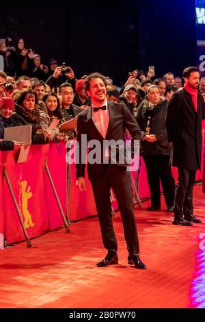 Fahri Yardim bei der Premiere des Kinofilms Extrawurst im Mathäser ...