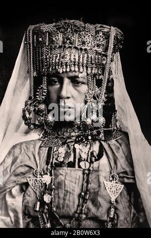 The Kabyle people, Berber people and ethnic group indigenous to Kabylia ...