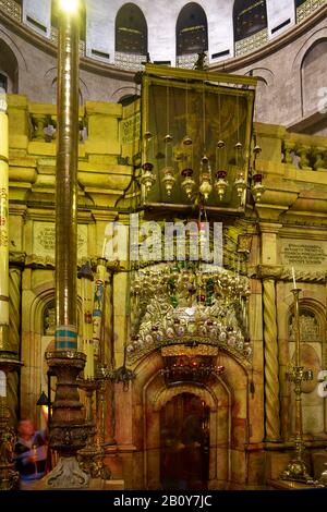 Famous Holy Sepulcher Church interior in Jerusalem, Israel Stock Photo ...