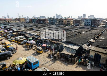 The floating slums of Lagos,Nigeria Stock Photo - Alamy