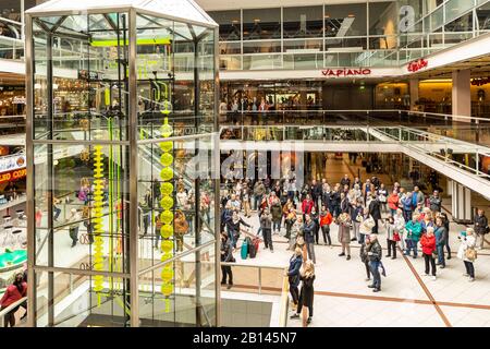 Clock of Flowing Time, Europa-Center, Tauentzienstrasse, Charlottenburg ...
