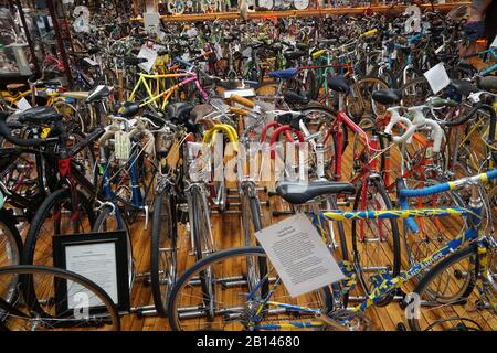 Bicycle Heaven museum, Pittsburgh, world's largest bicycle collection ...