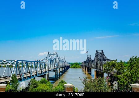 The old and new Vicksburg Bridge, also called the Mississippi River ...