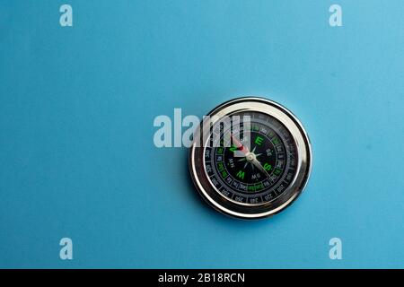 marine compass with movable arrow, reference point Stock Photo - Alamy
