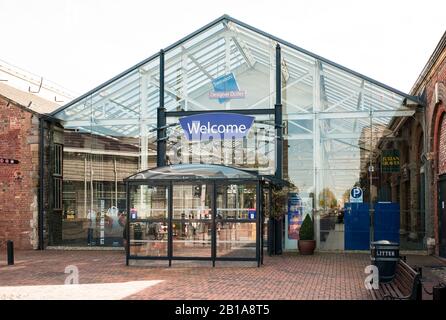 Former GWR railway engineering works in Swindon UK now a Designer ...