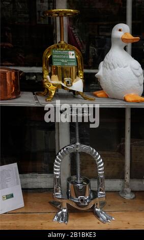 E Dehillerin cookware store Paris France Stock Photo - Alamy