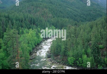 Stein River on Stein River Trail at Wigwam camp, Stein Valley Nlaka ...