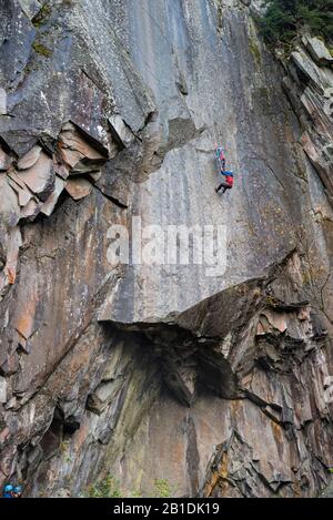 team building exercises Stock Photo - Alamy