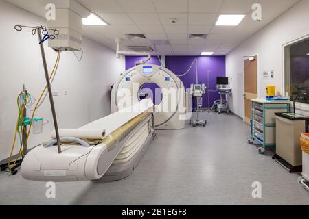 CT scanner at UCLH, University College London Hospital Stock Photo - Alamy