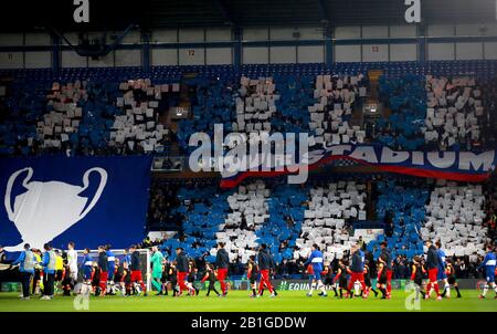 Chelsea players walk out ahead of the FA Cup third round match at ...