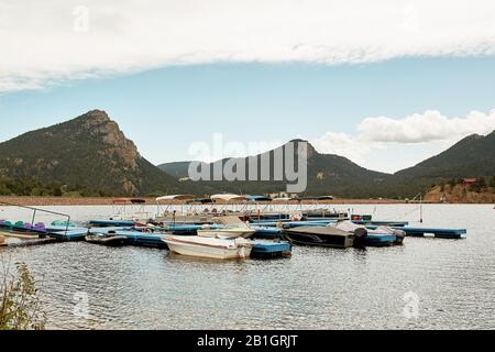 Mountains surrounding Lake Estes Reservoir and Recreation on a Fall day ...