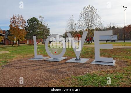 Love sculpture in Virginia, USA Stock Photo - Alamy