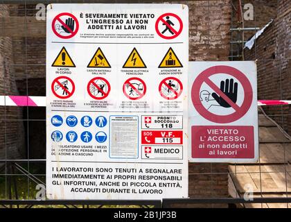 Italian safety sign Pericolo di Folgorazione (translation Danger ...