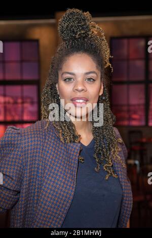 Jane Chirwa bei der Aufzeichnung der WDR-Talkshow 'Kölner Treff' im WDR ...