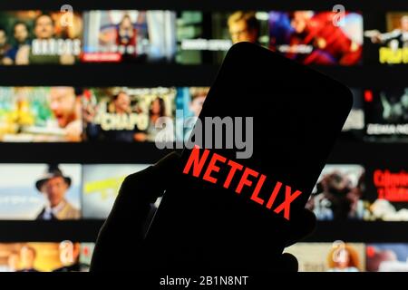 Netflix welcome screen with logo on a tv set Stock Photo - Alamy