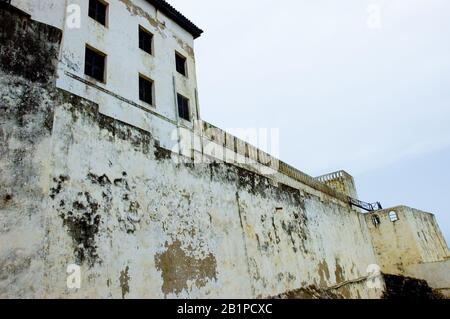 Atlantic Ocean View in the Elmina port with Boats and small Ships in ...