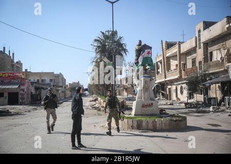 Saraqib, Syria. 27th Feb, 2020. A fighter of the National Front for ...
