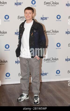 Ben Dolic beim Fototermin zu „Unser Lied für Rotterdam“ beim Eurovision ...