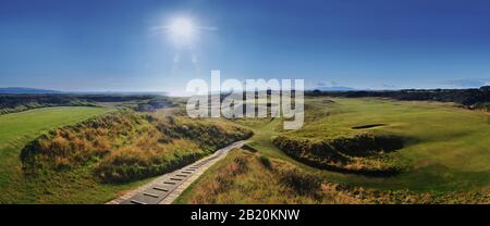 Royal Troon Golf Club, Troon, Ayrshire, Scotland, Postage Stamp, par 3 hole Stock Photo - Alamy