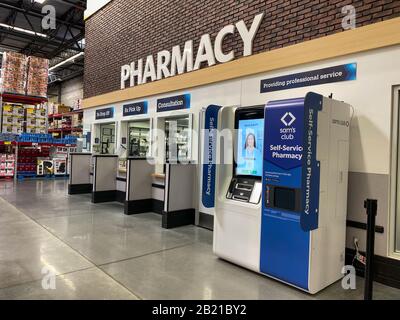 Orlando, FL/USA-2/11/20:The MedAvail Self Service Pharmacy kiosk in the ...