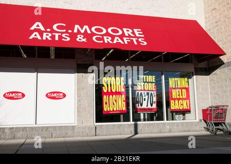 'Store Closing' signage outside of a A.C. Moore retail store location ...